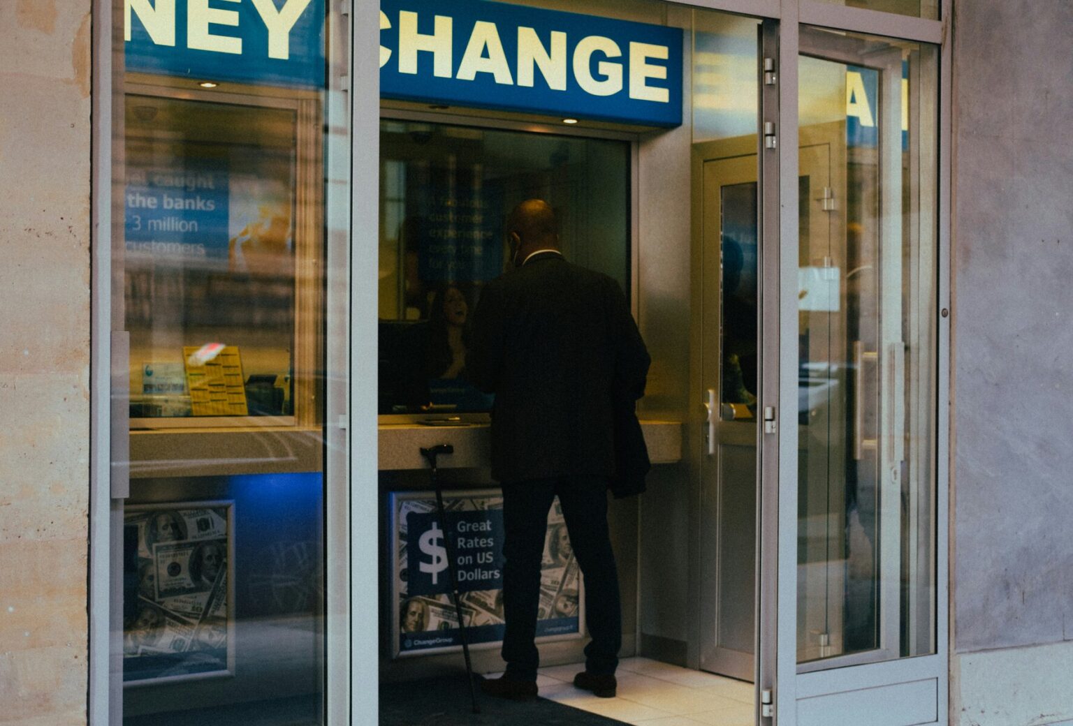 The Best Money Exchange Tips When Travelling Aboard